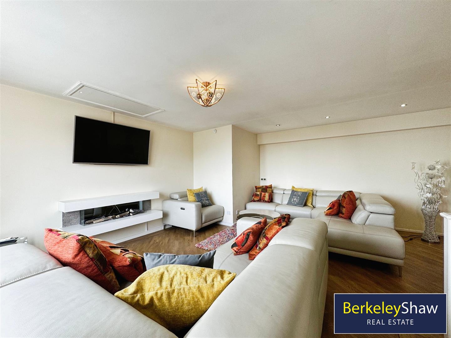 Armstrong Quay, Liverpool - Berkeleyshaw Real Estate