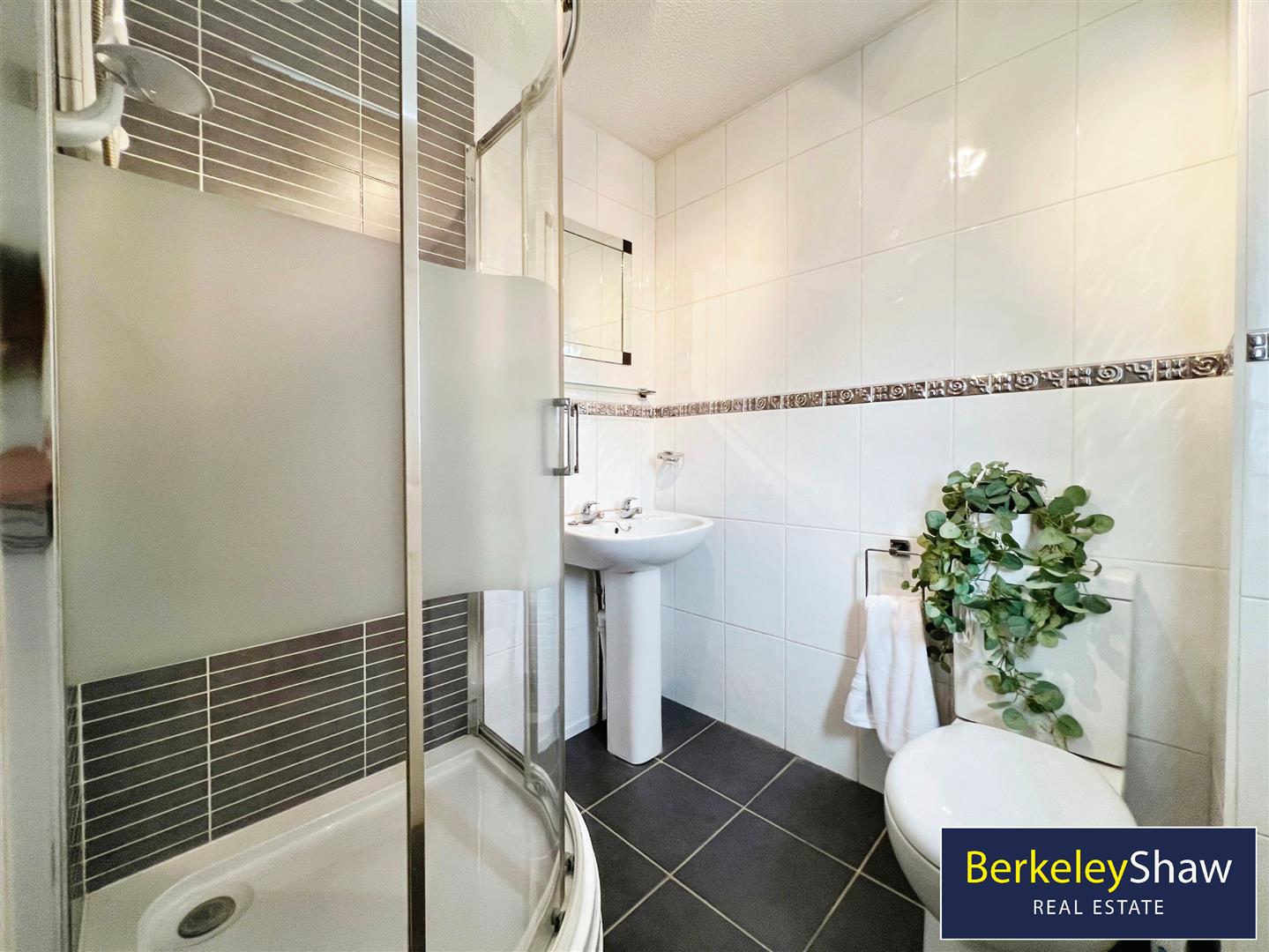 Bull Cop, Formby, Liverpool - Berkeleyshaw Real Estate