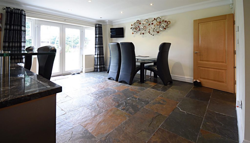 Massams Lane, Formby – Berkeley Shaw | Estate agents based in Liverpool